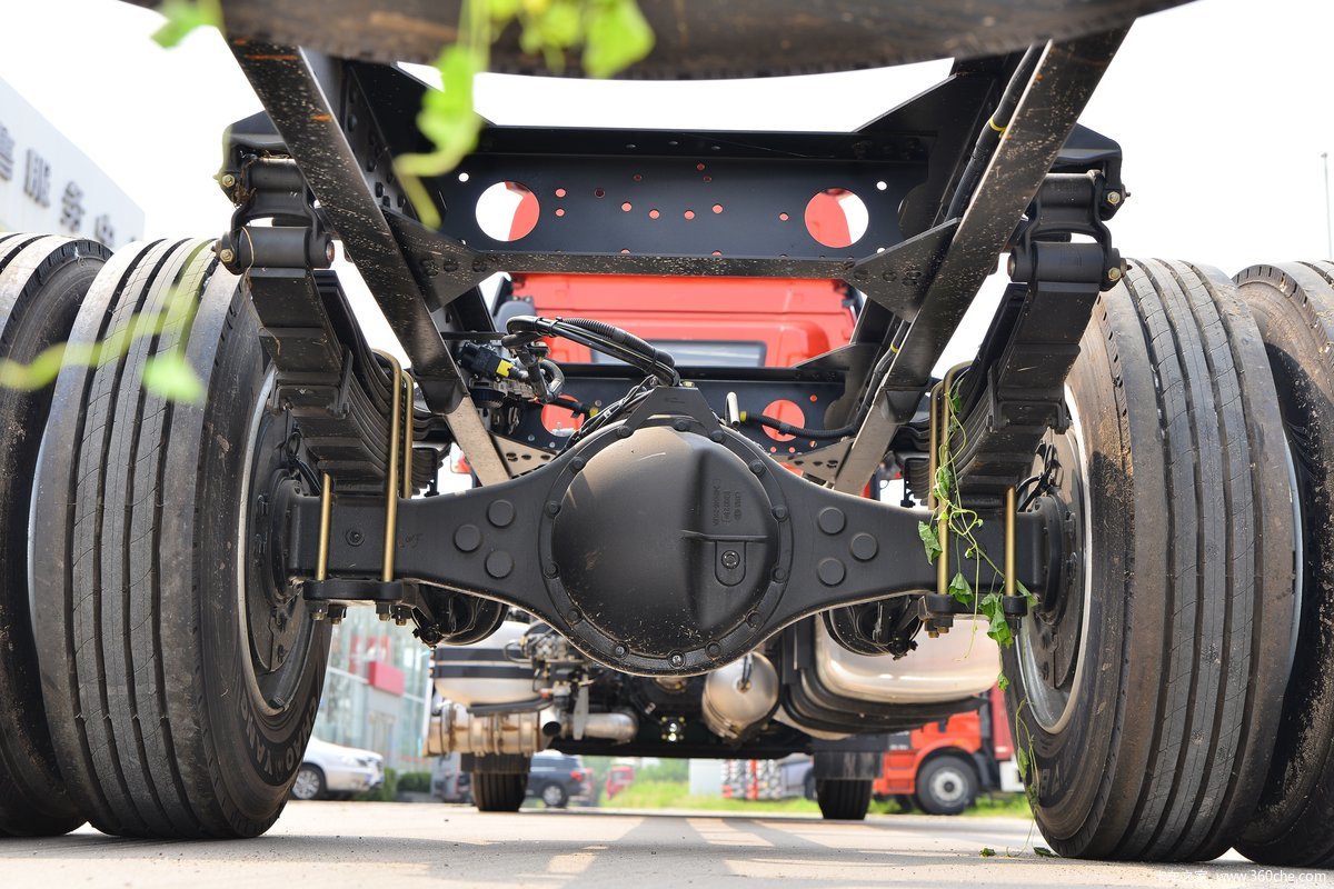 【图】一汽解放 J6G 领航版 280马力 4X2 9.6米翼开启厢式载货车(CA5181XYKP62K1L5E6)_实拍图片_1723001 ...