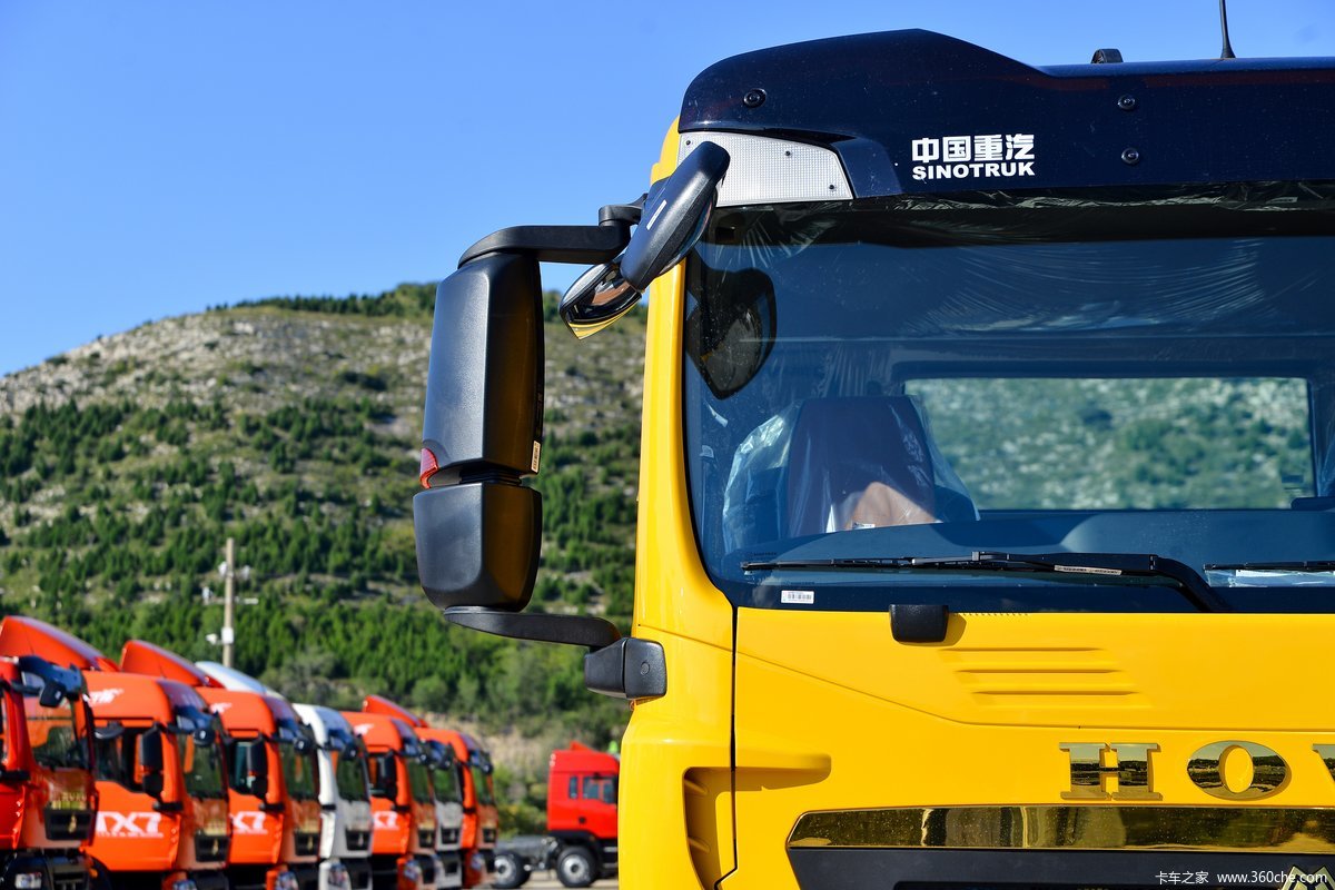 【图】中国重汽 HOWO TX 330马力 6X2 7.8米栏板载货车(国六)(ZZ1257N43CJF1)_实拍图片_1738987_卡车之家