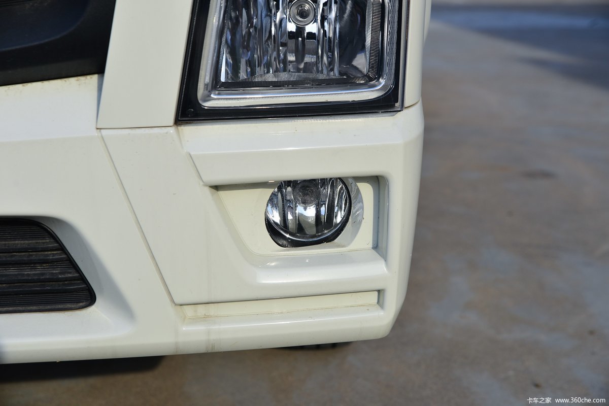 【图】北汽瑞翔 博腾M3 舒适型 122马力 3.71米单排栏板微卡(BJ1030XMV1T)_实拍图片_1745009_卡车之家