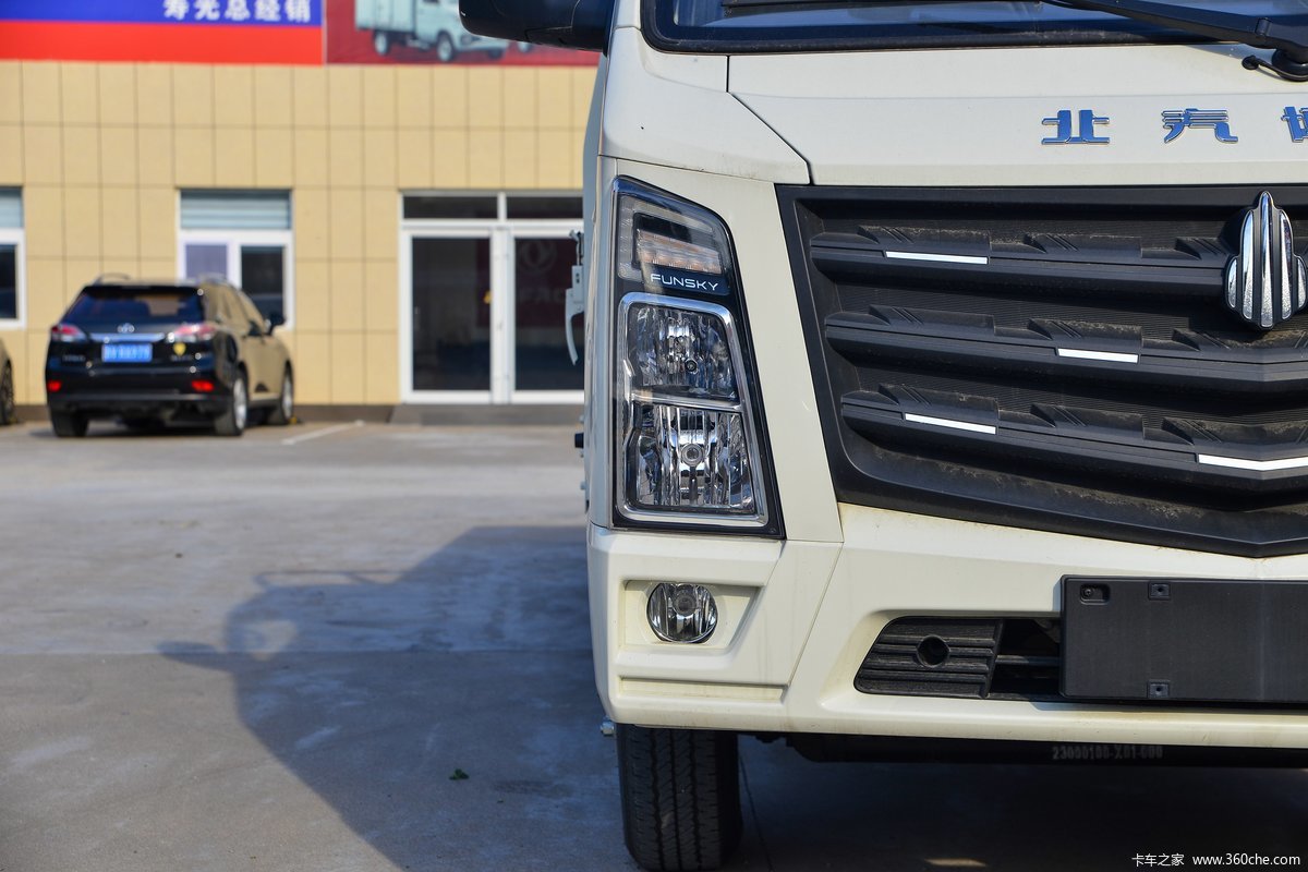 【图】北汽瑞翔 博腾M3 舒适型 122马力 3.71米单排栏板微卡(BJ1030XMV1T)_实拍图片_1745009_卡车之家