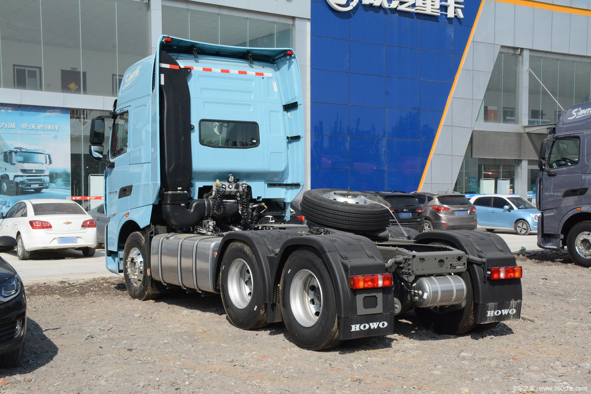 【图】中国重汽 HOWO TH7重卡 570马力 6X4 AMT自动挡牵引车(国六)(ZZ4257V324HF1B)_实拍图片_1748662 ...