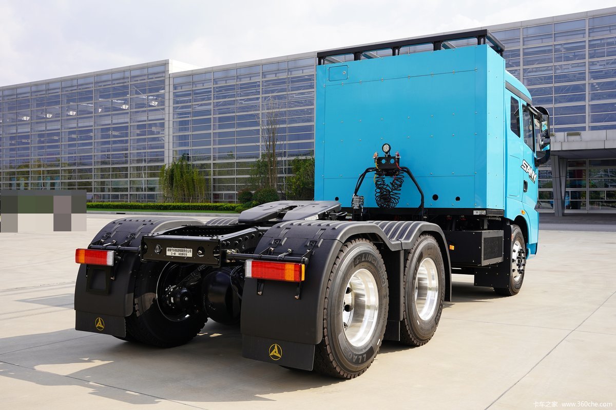 【图】三一重卡 江山SE 6X4 换电式纯电动牵引车(HQC42503SWSEV3)437kWh_实拍图片_1752902_卡车之家