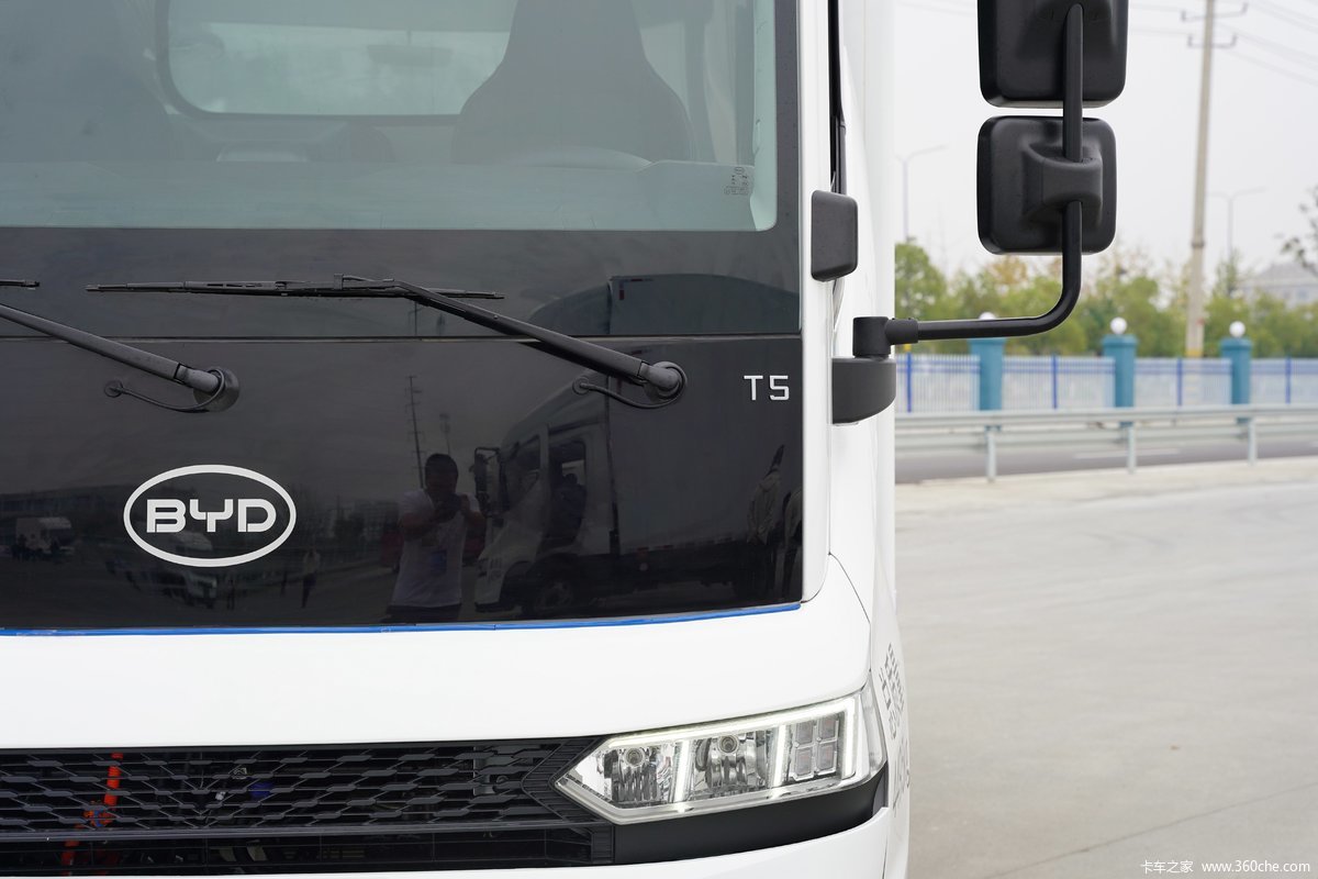 【图】比亚迪T5DM 财富版 4.5T 4.03米单排插电式增程混合动力厢式轻卡(BYD5040XXYHEV1)18.3kWh_实拍图片_1761255_卡车之家