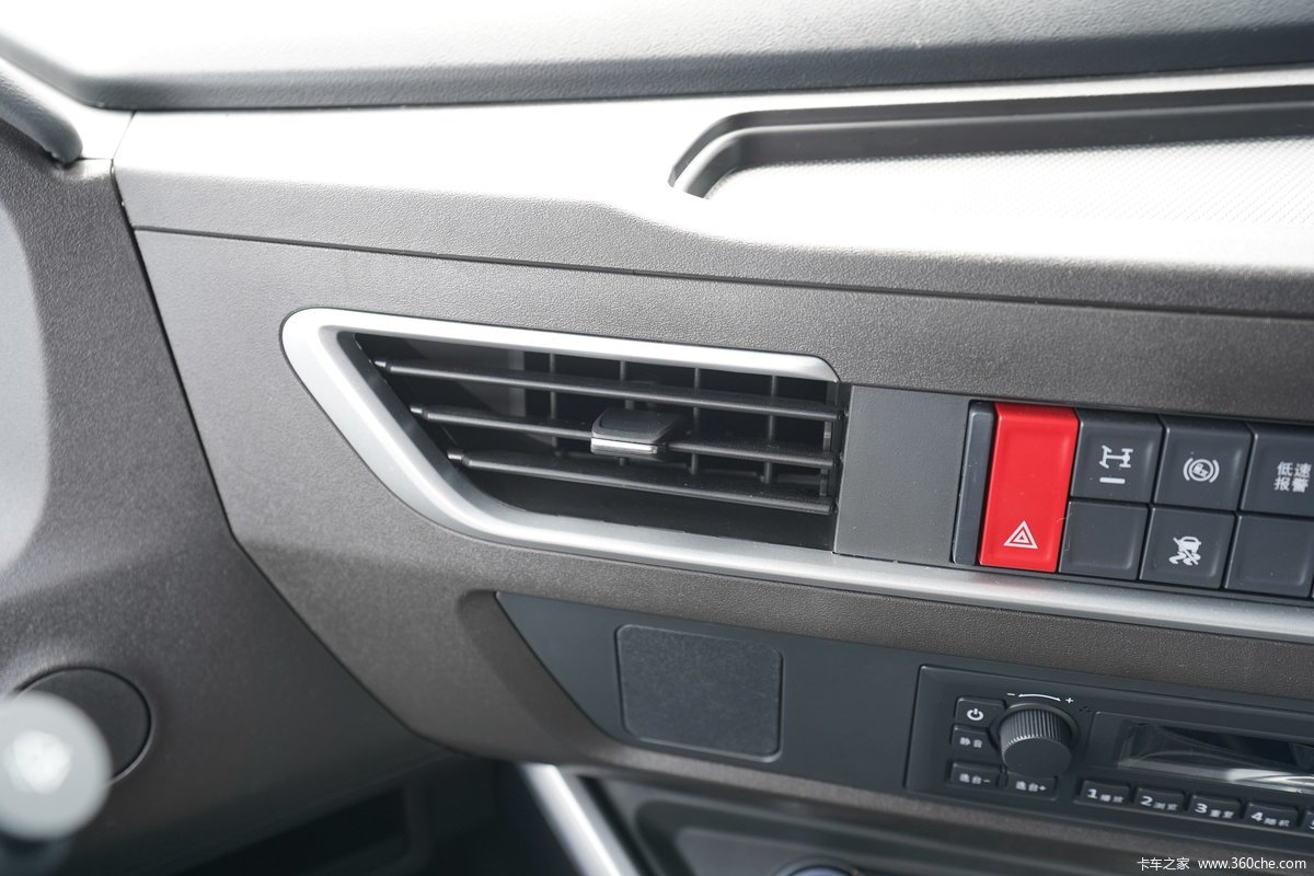 【图】上汽红岩 杰狮H6 标准版 4X2 换电式纯电动牵引车(带液缓)(CQ4180BEVSS21S)350.07kWh_实拍图片 ...