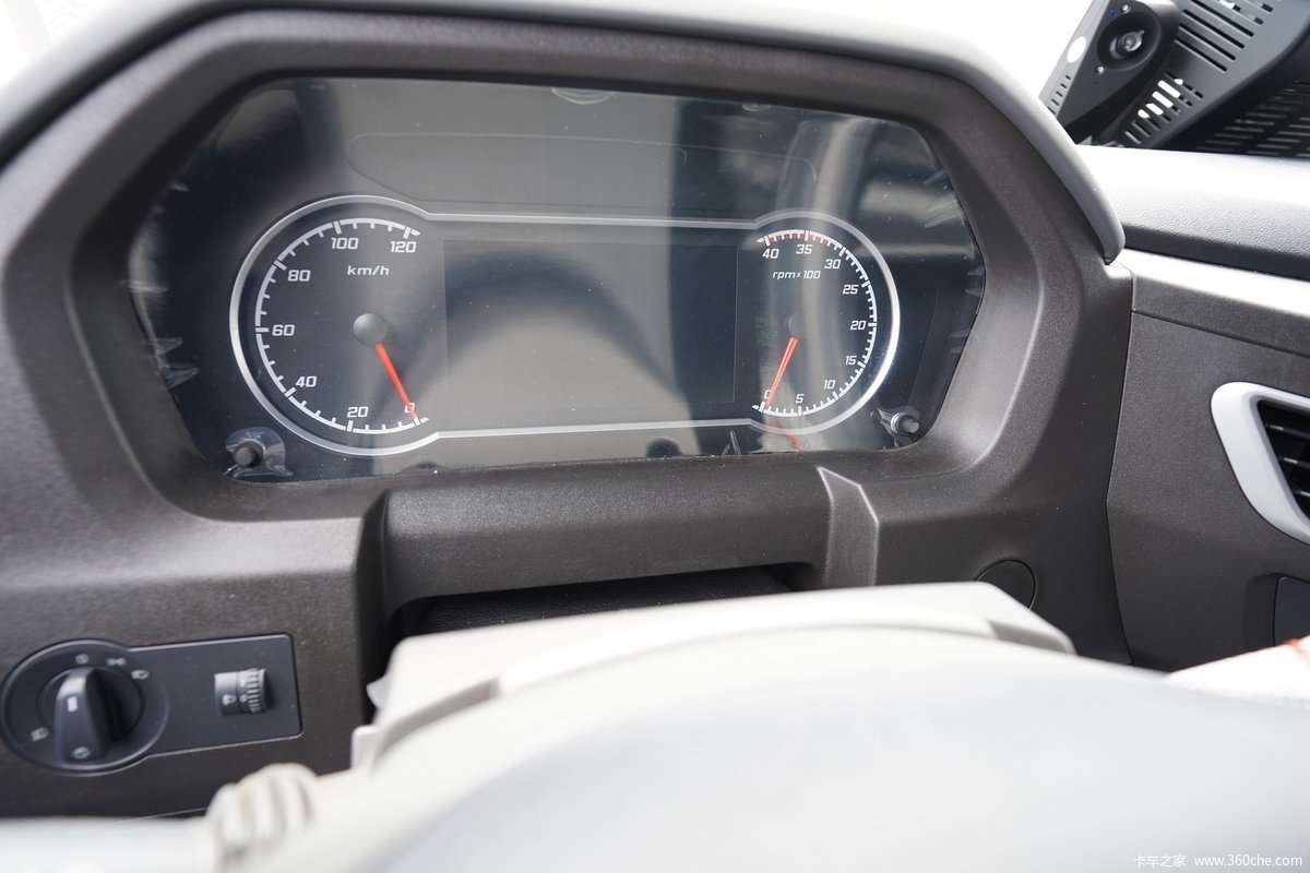 【图】上汽红岩 杰狮H6 标准版 4X2 换电式纯电动牵引车(带液缓)(CQ4180BEVSS21S)350.07kWh_实拍图片 ...