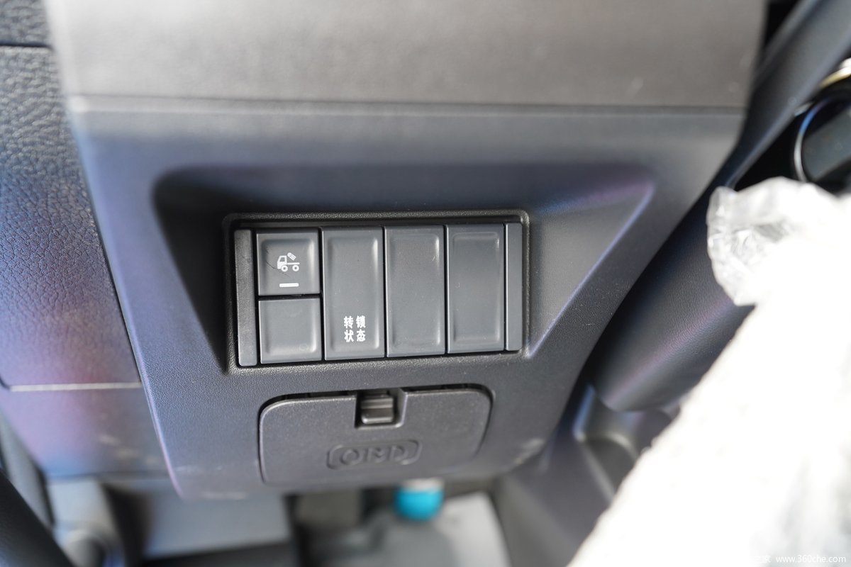 【图】上汽红岩 杰狮H6 标准版 4X2 换电式纯电动牵引车(带液缓)(CQ4180BEVSS21S)350.07kWh_实拍图片 ...