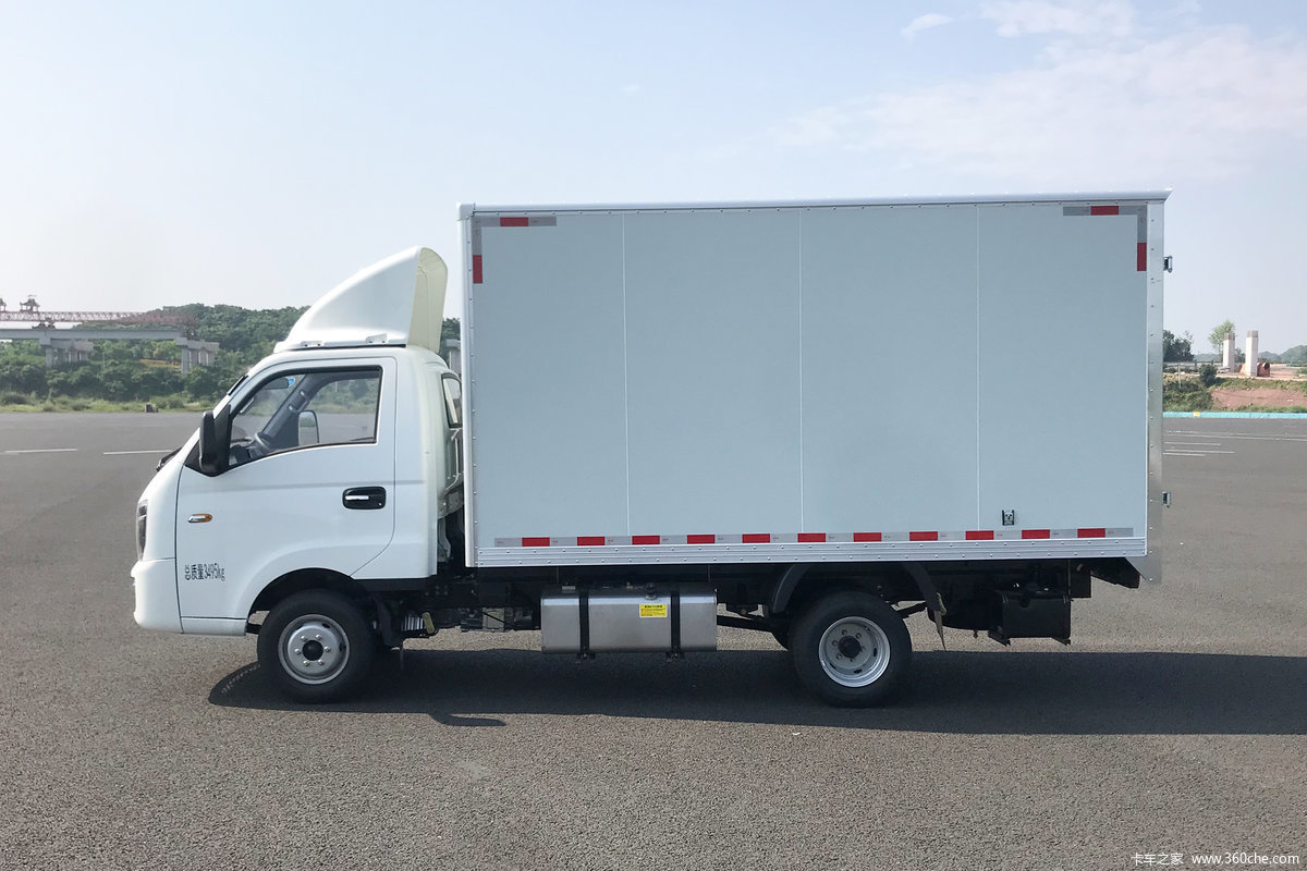 【图】远程 V5M 标准版 4.005米单排甲醇厢式小卡(ZB5036XXYVDC9L)_实拍图片_1769061_卡车之家