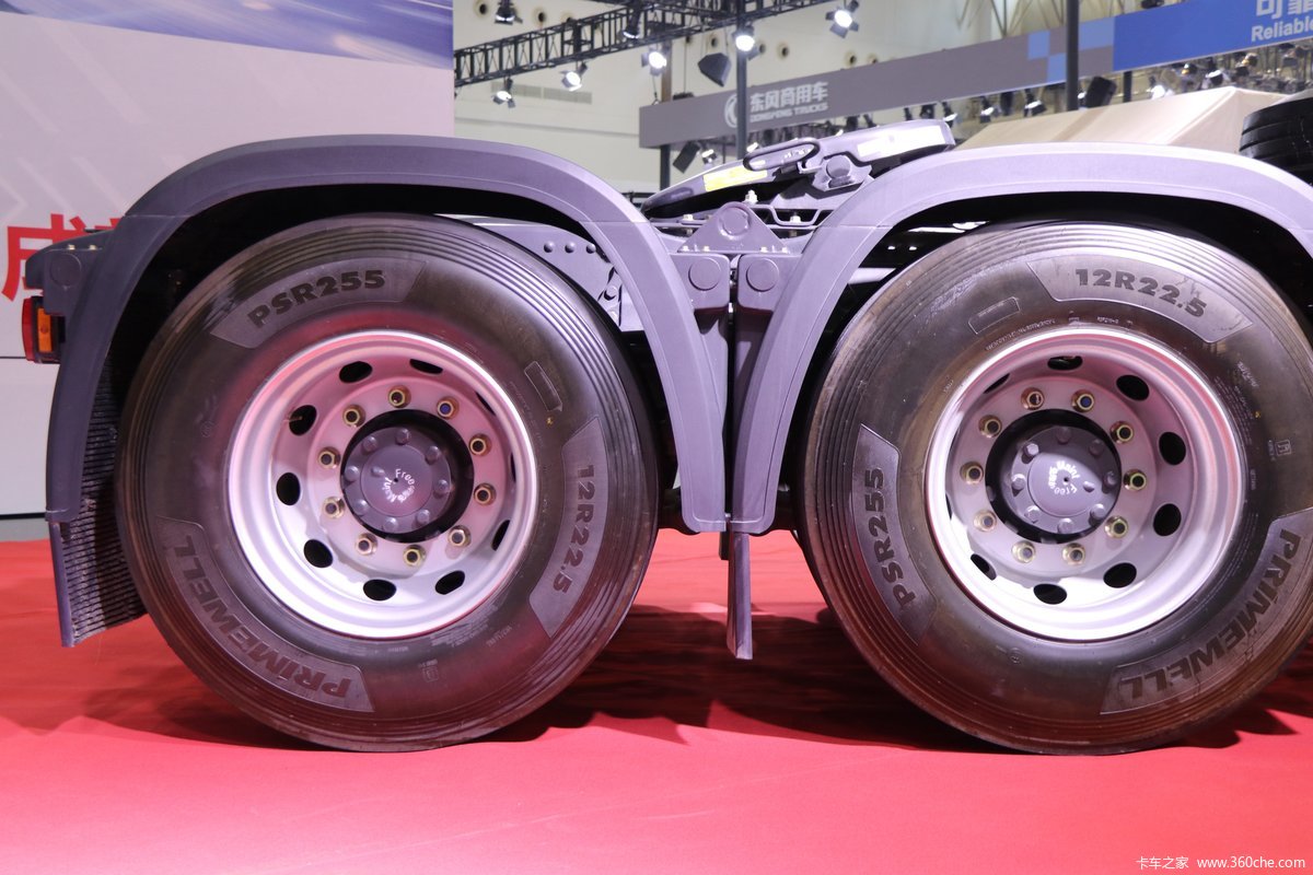 【图】东风柳汽 乘龙HK 680马力 6X4 AMT自动档牵引车(法士特变速箱)(LZ4252H7DC1)_实拍图片_1770916_卡车之家