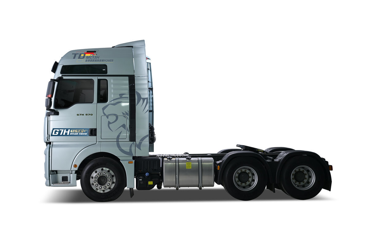 【图】中国重汽 汕德卡SITRAK G7H重卡 奢华版 630马力 6X4 AMT自动档牵引车(ZZ4256Y324HF1B)_实拍图片 ...