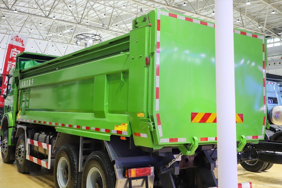 【图】陕汽康明斯 龙骐H 460马力 8X4 6.5米自卸车(SX3319VC336)_实拍图片_1772524_卡车之家