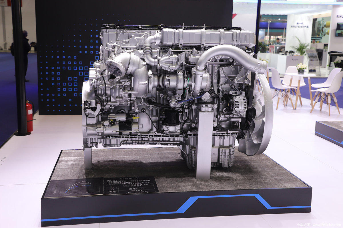 【图】奔驰OM473LA.6-54 630马力 15.6L 国六 柴油发动机_实拍图片_1774145_卡车之家