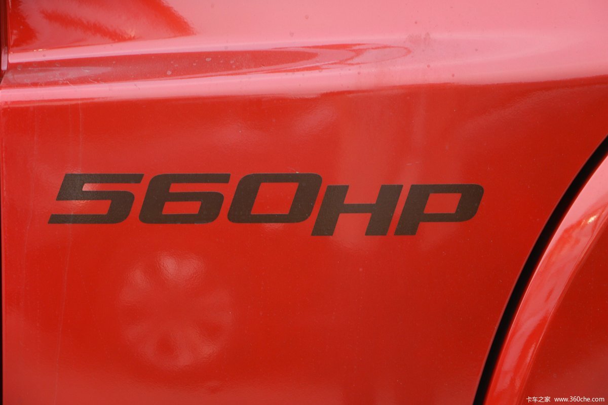 【图】青岛解放 JH6重卡 领航版 560马力 6X4 LNG自动档牵引车(红色)(CA4258P25K15T1NE6A81)_实拍图片_1778881_卡车之家