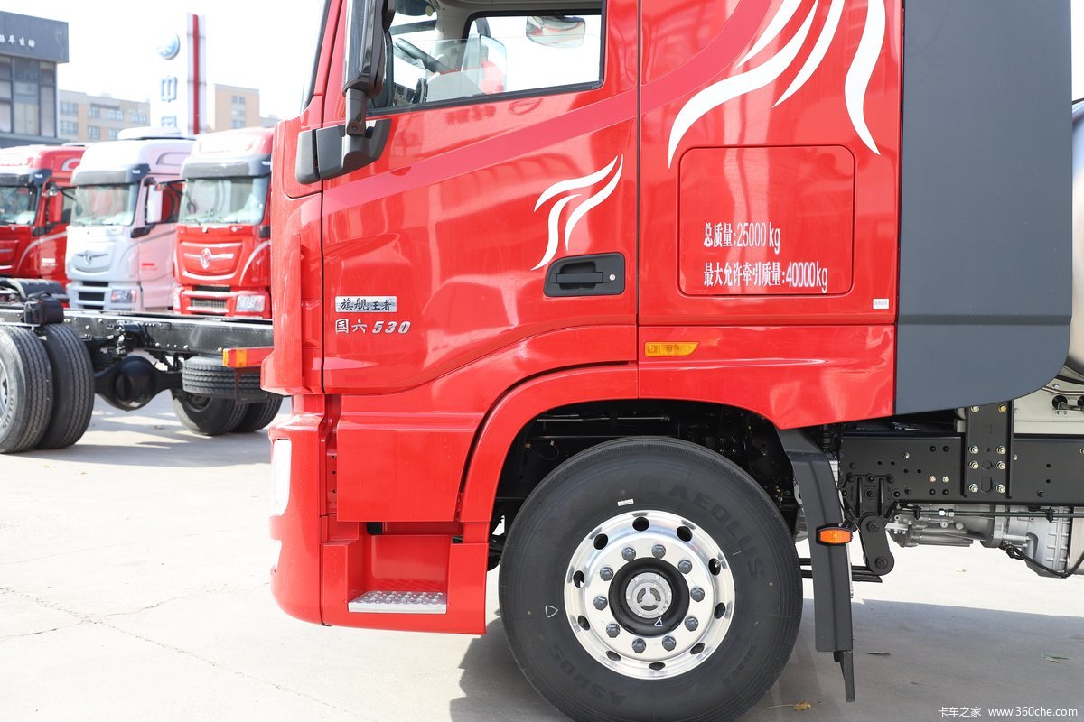 【图】东风商用车 天龙旗舰KX 王者版 530马力 6X4 LNG自动档牵引车(液缓)(DFH4250D13)_实拍图片_1690984_卡车之家