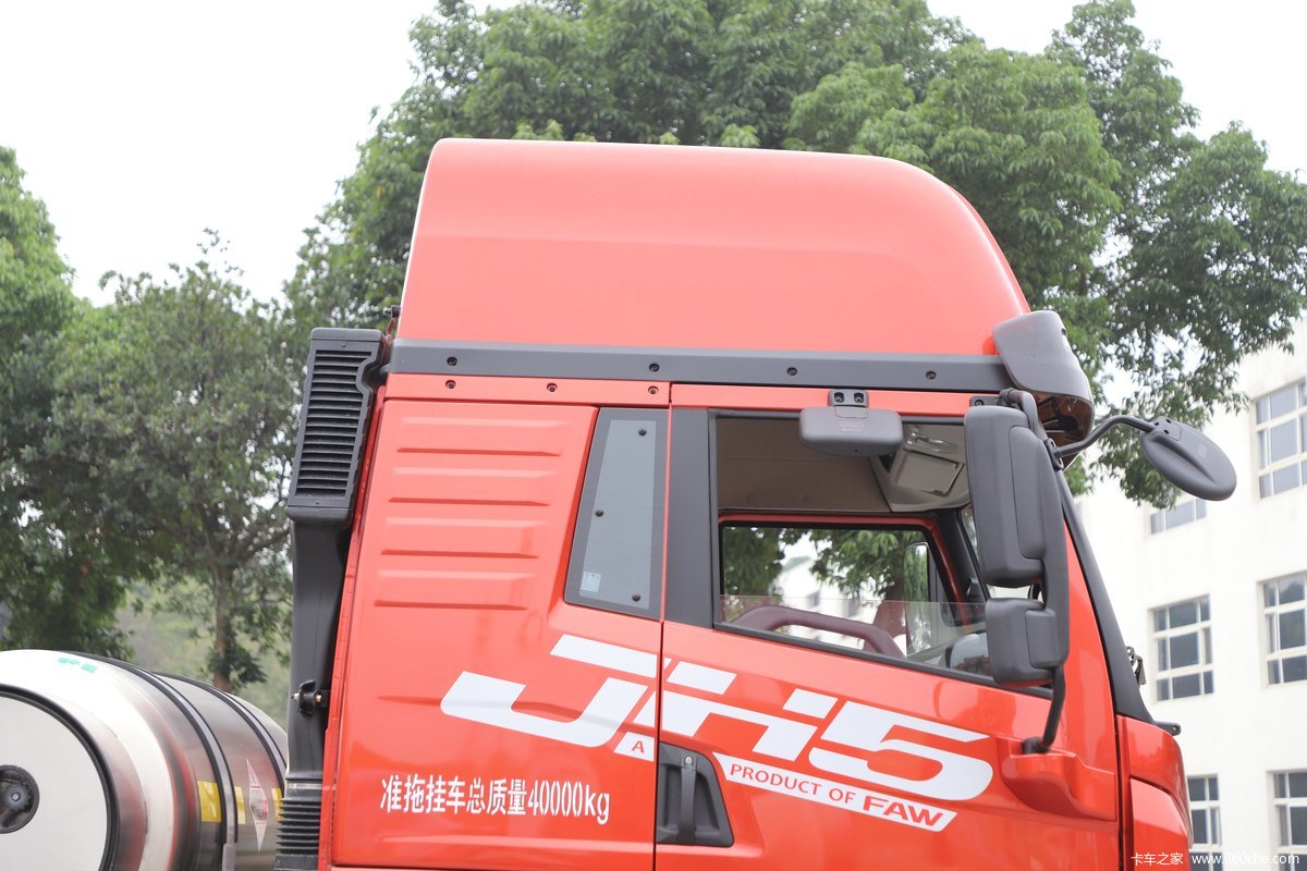 【图】青岛解放 JH5重卡 480马力 6X4 LNG牵引车(435后桥)(CA4250P2K8T1NE6A80)_实拍图片_1780250_卡车之家