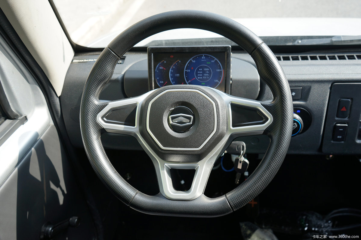 【图】万仁汽车 到恩EV05 1.8T 2.6米单排换电式纯电动厢式微卡(WR5025XXYBEV)12.95kWh_实拍图片_1785811 ...