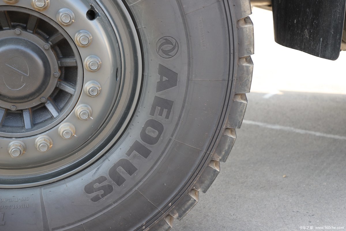 【图】徐工 漢沃XG105 530马力 6X4 非公路宽体自卸车_实拍图片_1786643_卡车之家