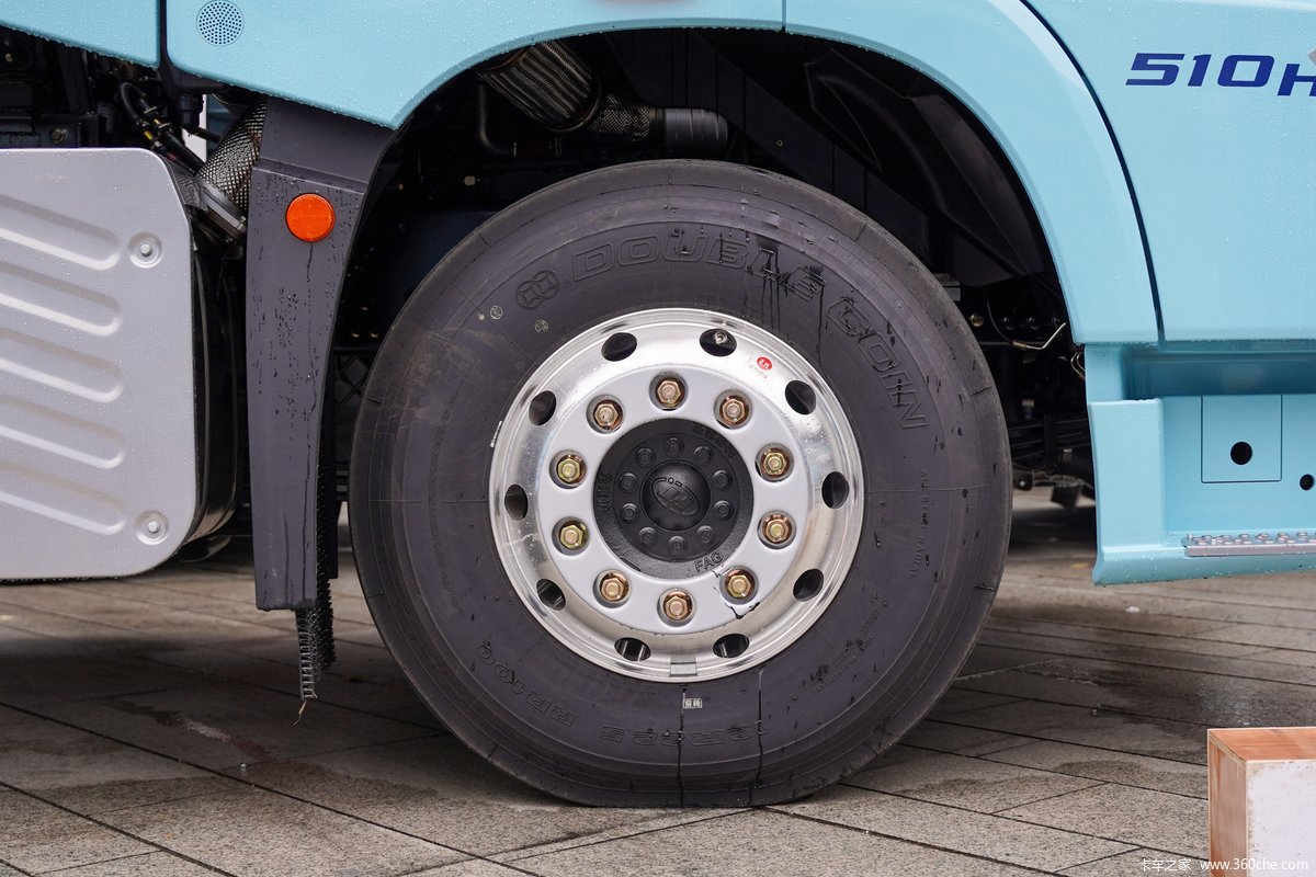 【图】青岛解放 JH6重卡 510马力 6X4 双燃料牵引车(液缓)(CA4252P25K2T1NE6A81)_实拍图片_1799828_卡车之家