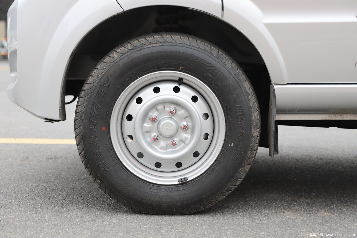 【图】江淮 征程W1 尊享版 2.5T 3.2米单排纯电动栏板微卡(HFC1030EV1Q)41.86kWh_实拍图片_1803109_卡车之家