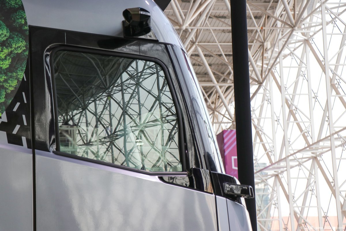 【图】远程 星瀚H 25T 6X4 甲醇混合动力牵引车(HN4250X17C9PHEVY)_实拍图片_1809304_卡车之家