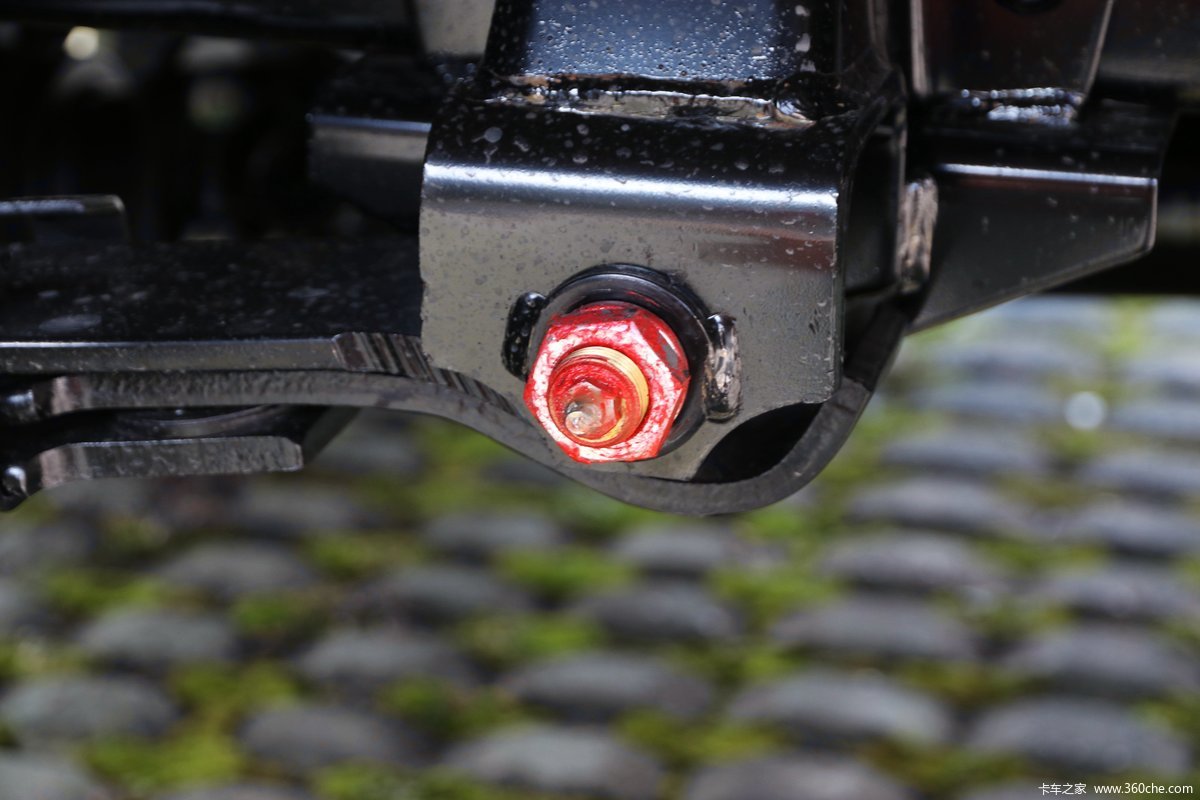 【图】江铃 凯运＋ 146马力 4.2米单排厢式轻卡(睡眠舱)(JX5049XXYTGA26)_实拍图片_1809730_卡车之家