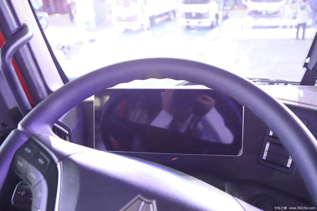 【图】重汽汕德卡 SITRAK GX重卡 6X4燃料电池牵引车(ZZ4256Y384HZ1FCEV)_实拍图片_1814330_卡车之家