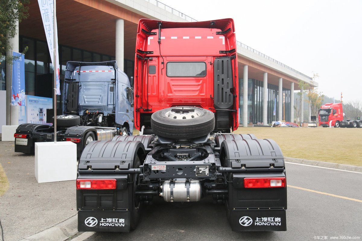 【图】上汽红岩 杰狮H6 欧标版 560马力 6X4 AMT自动档牵引车(CQ4257SK13334A)_实拍图片_1817029_卡车之家