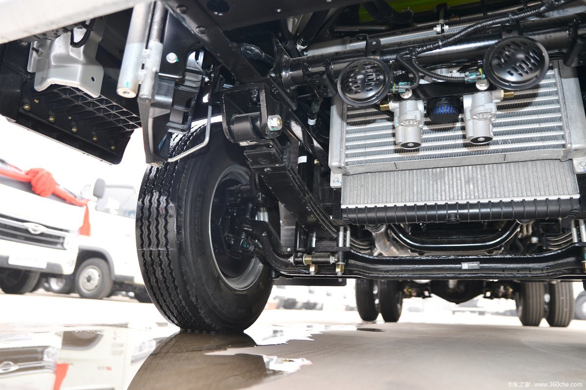 【图】福田 时代领航M5 151马力 4.17米单排栏板轻卡(BJ1046V9JBA-53)_实拍图片_1821528_卡车之家