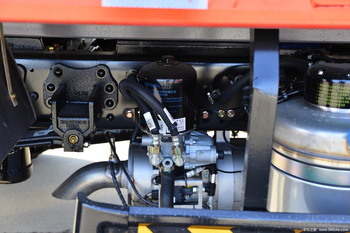 【图】凯马 GK6 130马力 4X2 3.2米自卸车(KMC3041SA268DP6)_实拍图片_1823548_卡车之家