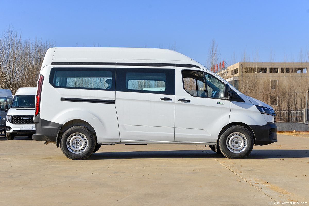 【图】江铃汽车 新全顺 143马力 6座 2.0T柴油 6档自动 中高顶多用途乘用车(国六)_实拍图片_1827320_卡车之家