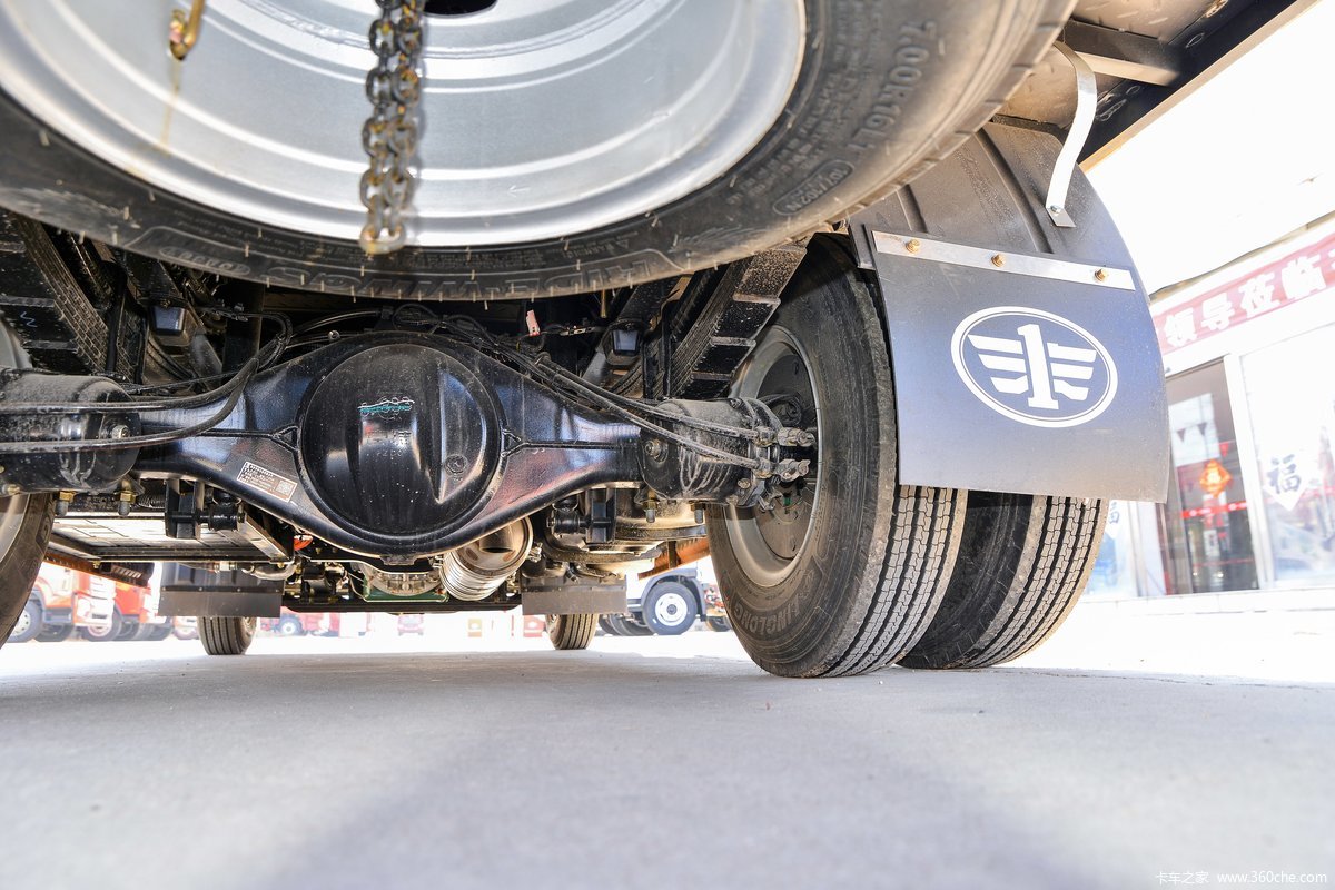 【图】解放 虎6G 4.5T 4.16米单排插电式混合动力厢式轻卡13.616kWh_实拍图片_1833517_卡车之家