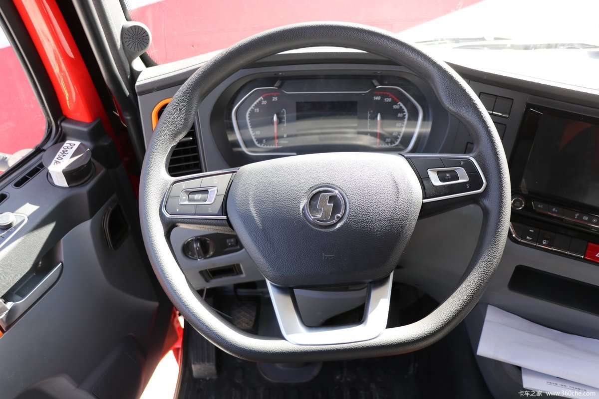 【图】陕汽商用车 德御Q300 280马力 4X2 6.8米LNG仓栅式载货车_实拍图片_1835035_卡车之家
