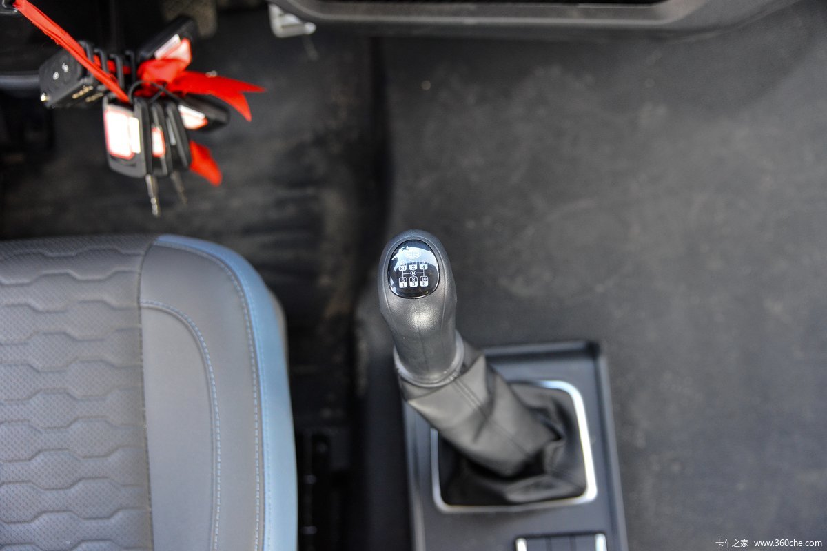 【图】一汽解放 J6G 320马力 4X2 6.8米厢式载货车(一汽解放10档)(CA5181XXYP62K1L4E6)_实拍图片 ...