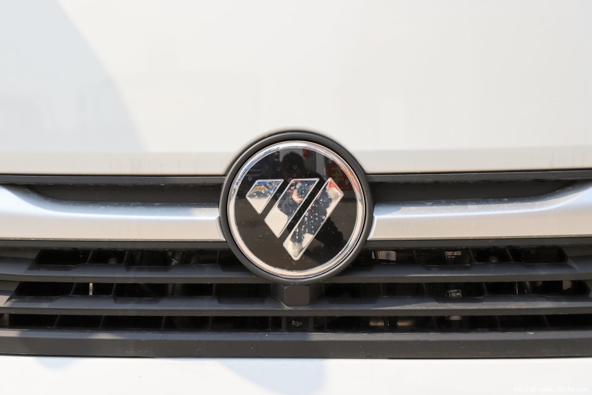 【图】福田 奥铃V卡 1.6L 122马力 汽油 2.7米双排栏板小卡(BJ1031V4AV5-AA1)_实拍图片_1839906_卡车之家