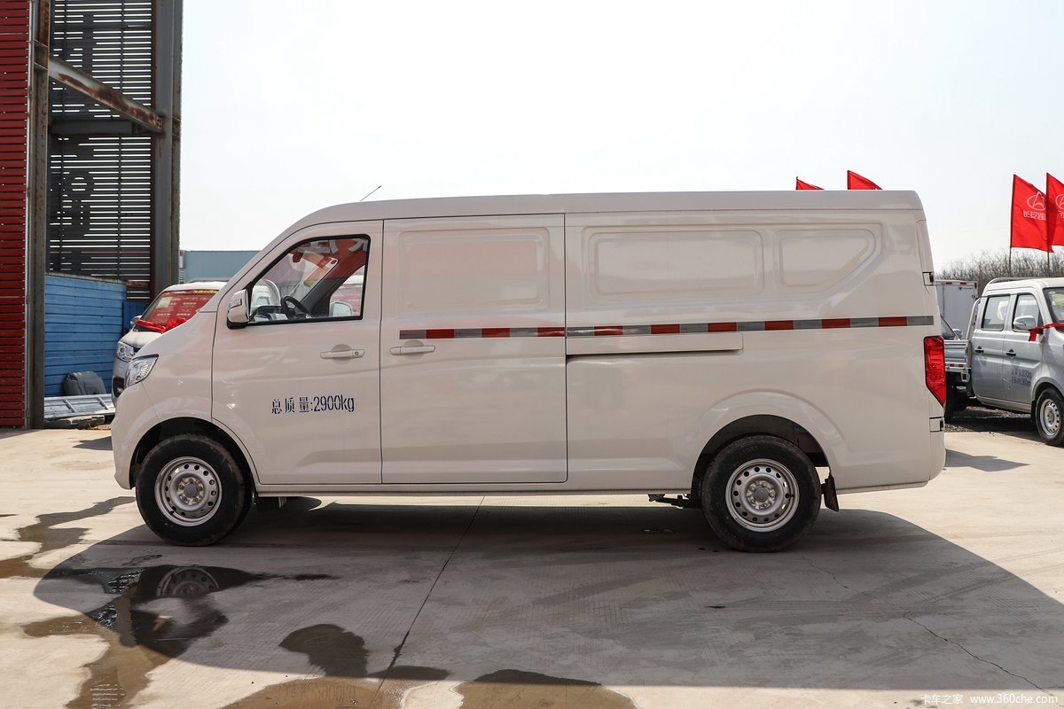 【图】长安跨越 跨越星V7EV 2022款 标准型 2.9T 2座 4.8米纯电动封闭货车41.86kWh_实拍图片_1849887_卡车之家