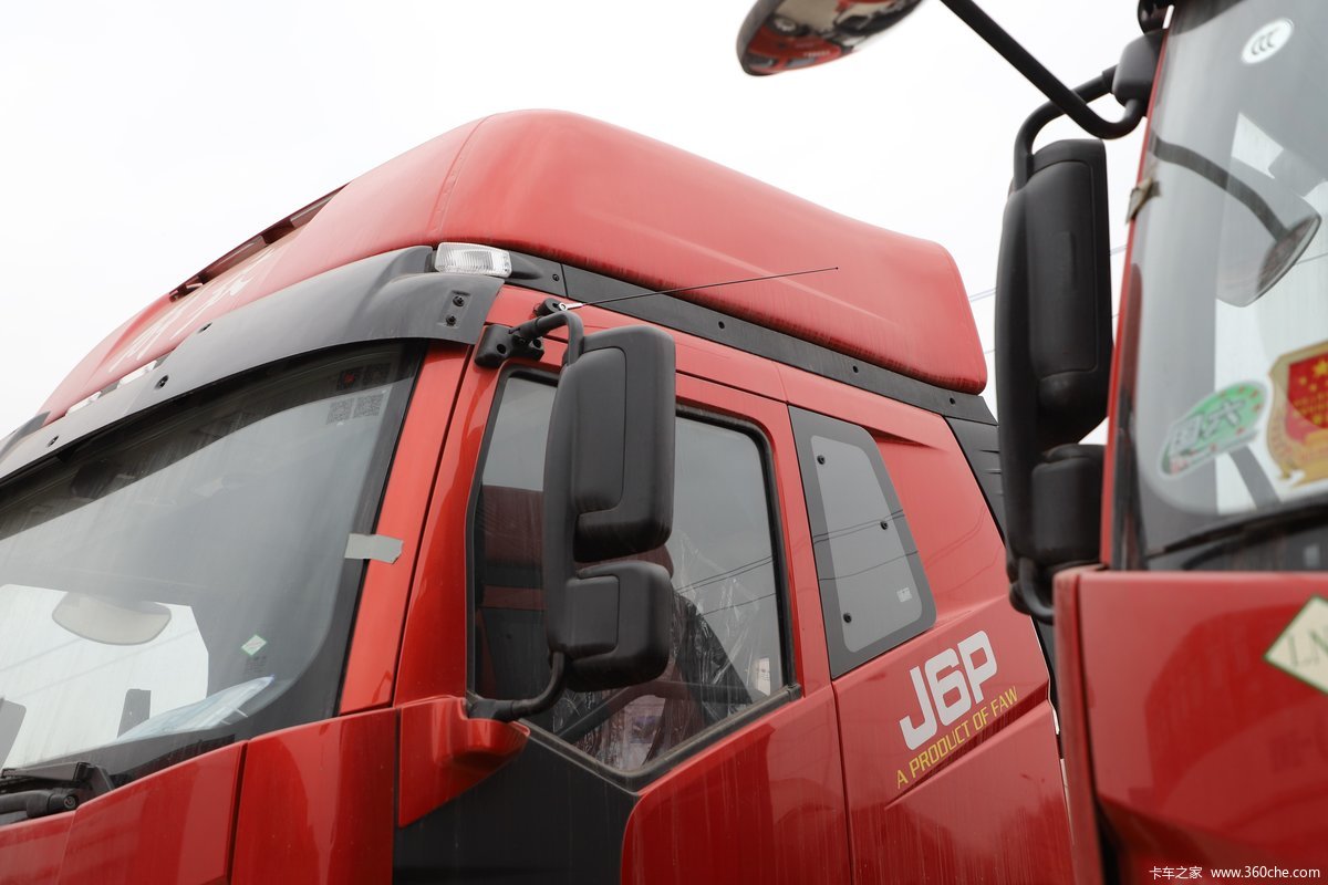 【图】一汽解放 J6P 经典版 480马力 6X4 LNG牵引车(CA4250P66M25T1E6)_实拍图片_1848210_卡车之家