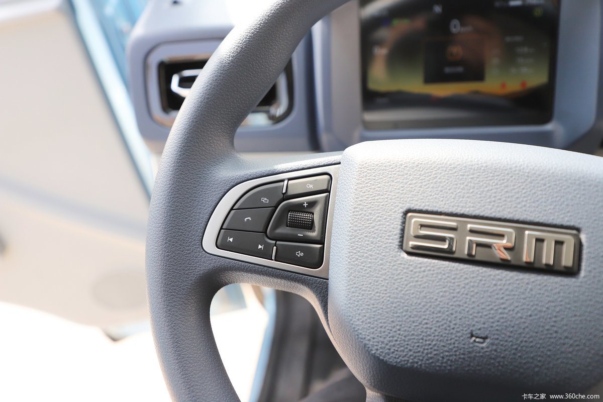 【图】SRM鑫源 E3L 2024款定制标准型 3T 4.9米纯电动封闭货车41.86kWh_实拍图片_1850160_卡车之家