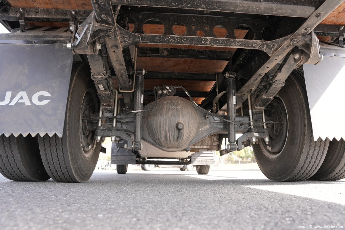 【图】江淮 帅铃EV5 4.5T 4.15米单排纯电动厢式轻卡(HFC5042XXYEV10)81.14kWh_实拍图片_1858452_卡车之家