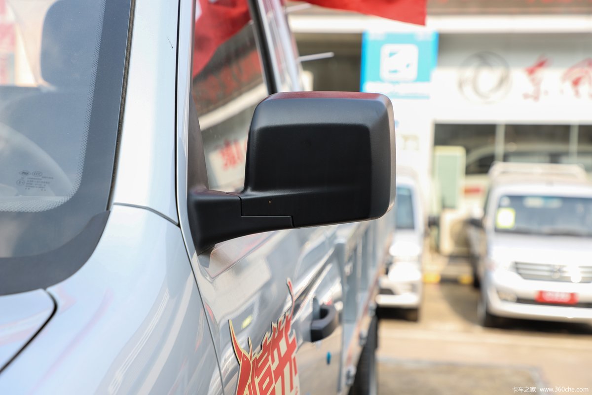 【图】东风小康 创富牛卡 LV0 1.6L 122马力 汽油 3.2米单排栏板微卡(DXK1031TC10HL)_实拍图片_1858706_卡车之家