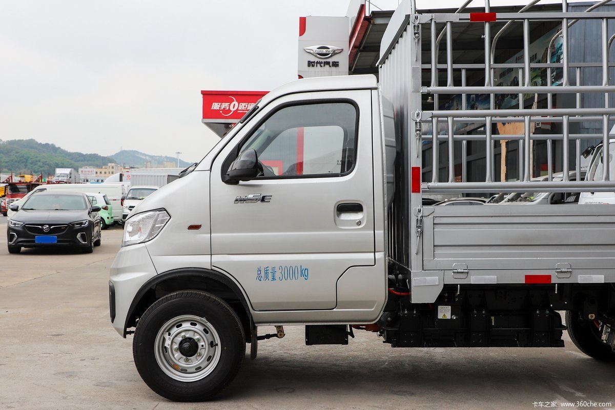 【图】东风 EV80 3T 3.05米单排纯电动仓栅式轻卡(DFA5030CCYCBEV1)41.86kWh_实拍图片_1859004_卡车之家