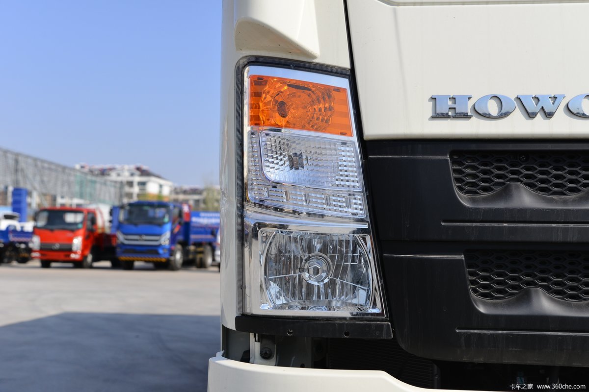 【图】中国重汽HOWO 悍将M 145马力 4.15米单排厢式轻卡(ZZ5047XXYF3215F144)_实拍图片_1863416_卡车之家