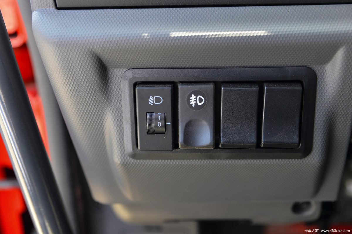 【图】陕汽商用车 轩德X9 标载版 200马力 6.2米排半仓栅式载货车(速比4.33)(SX5181CCYBP6501)_实拍图片 ...