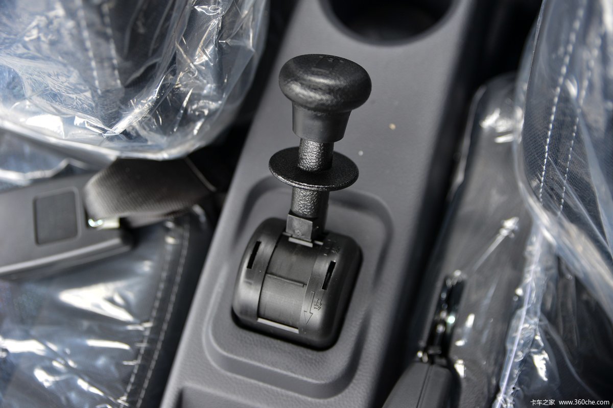 【图】东风 多利卡D6-M 155马力 4.2米单排栏板轻卡(EQ1040S7TDFD)_实拍图片_1887372_卡车之家