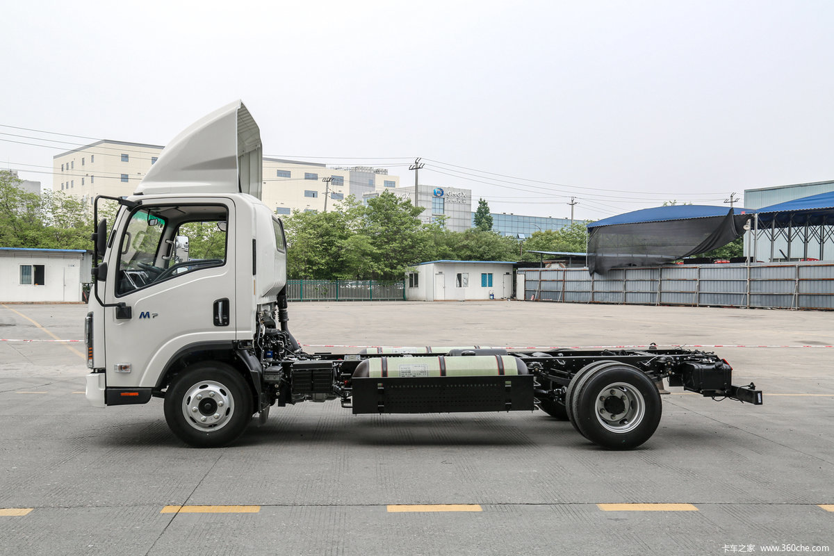 【图】江淮 威铃M7 3.0L 129马力 CNG 4.18米单排栏板轻卡(HFC1045P32N1C7NS)_实拍图片_1895580_卡车之家