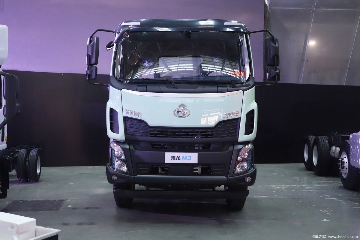 【图】东风柳汽 新乘龙M3 200马力 4X2 4.5米自卸车(LZ3160M3AC2)_实拍图片_1906207_卡车之家