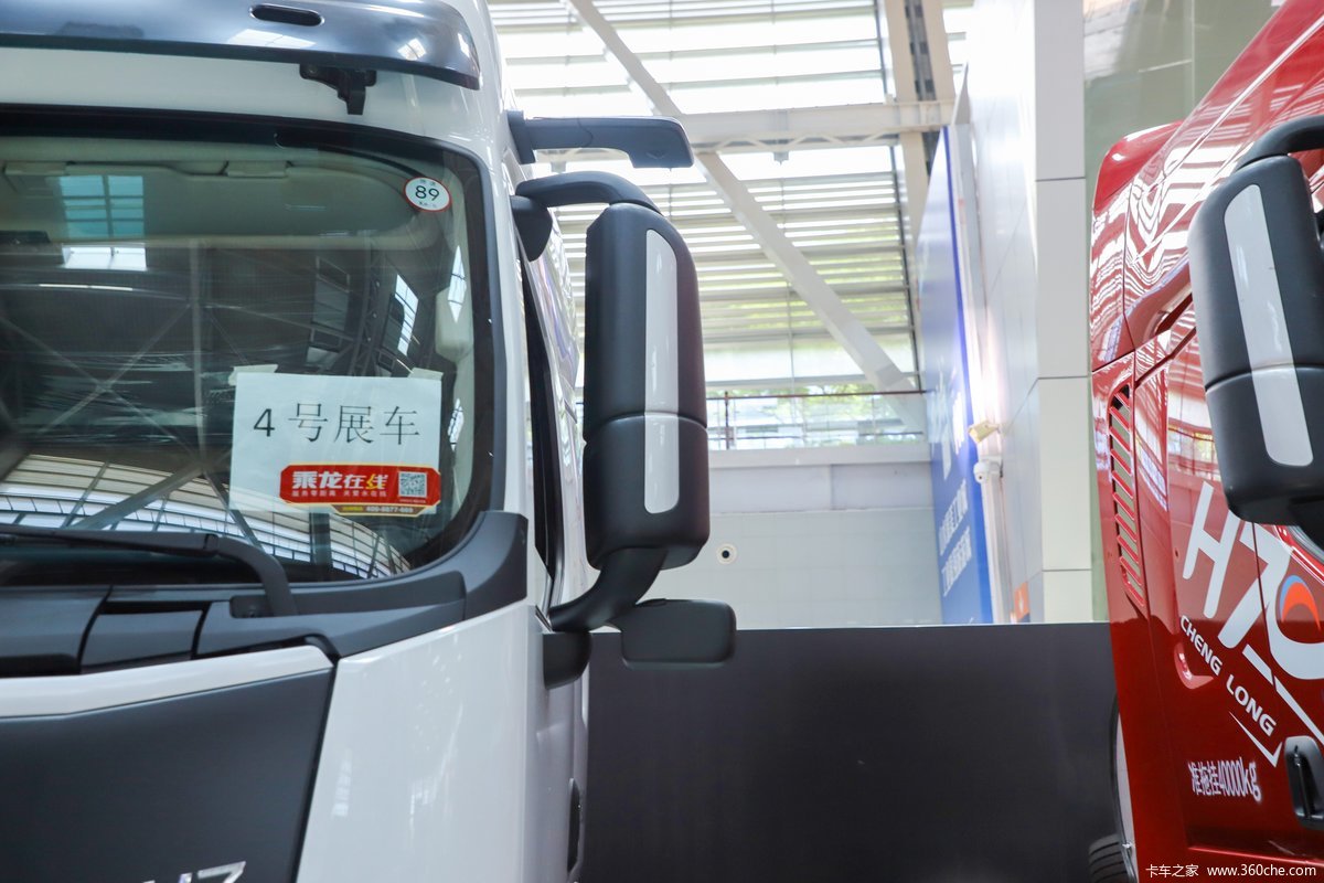 【图】东风柳汽 乘龙H7重卡 480马力 4X2 AMT自动档牵引车(东康12L)(LZ4180H7AC1)_实拍图片_1906299_卡车之家