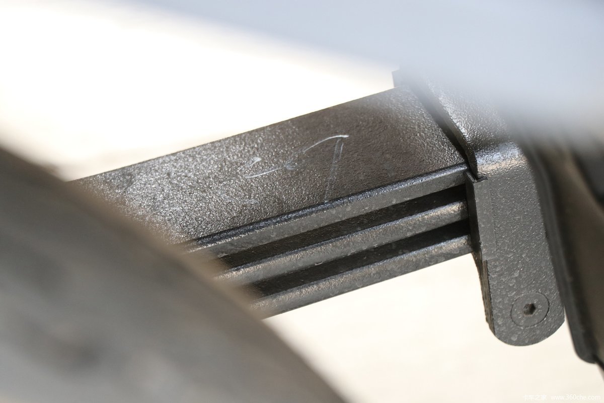 【图】宇通轻卡 T5 4.5T 4.08米纯电动冷藏车(ZKH5045XLCBEV1)88.87kWh_实拍图片_1908696_卡车之家