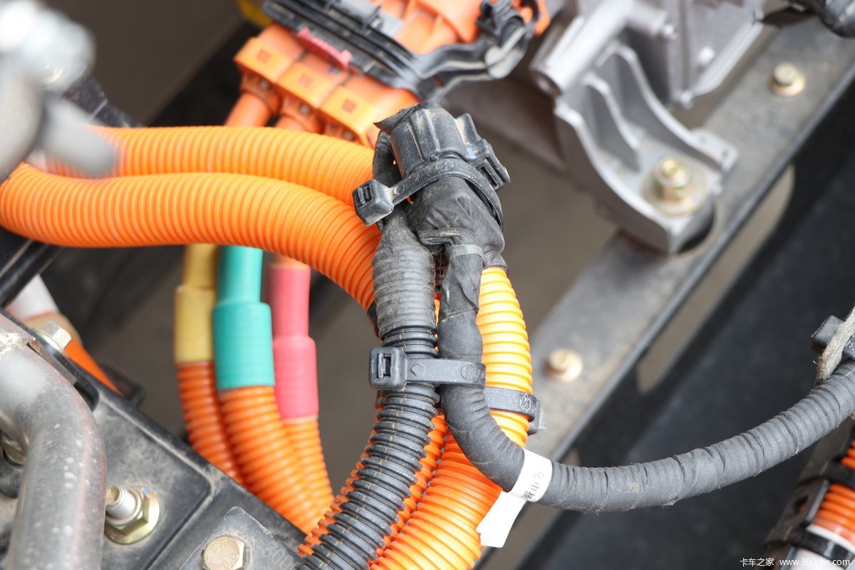 【图】陕汽商用车 智云S300 4.5T 4.2米单排纯电动仓栅式轻卡(气刹)(SX5045CCYBEV341N)100.46kWh_实拍图片 ...