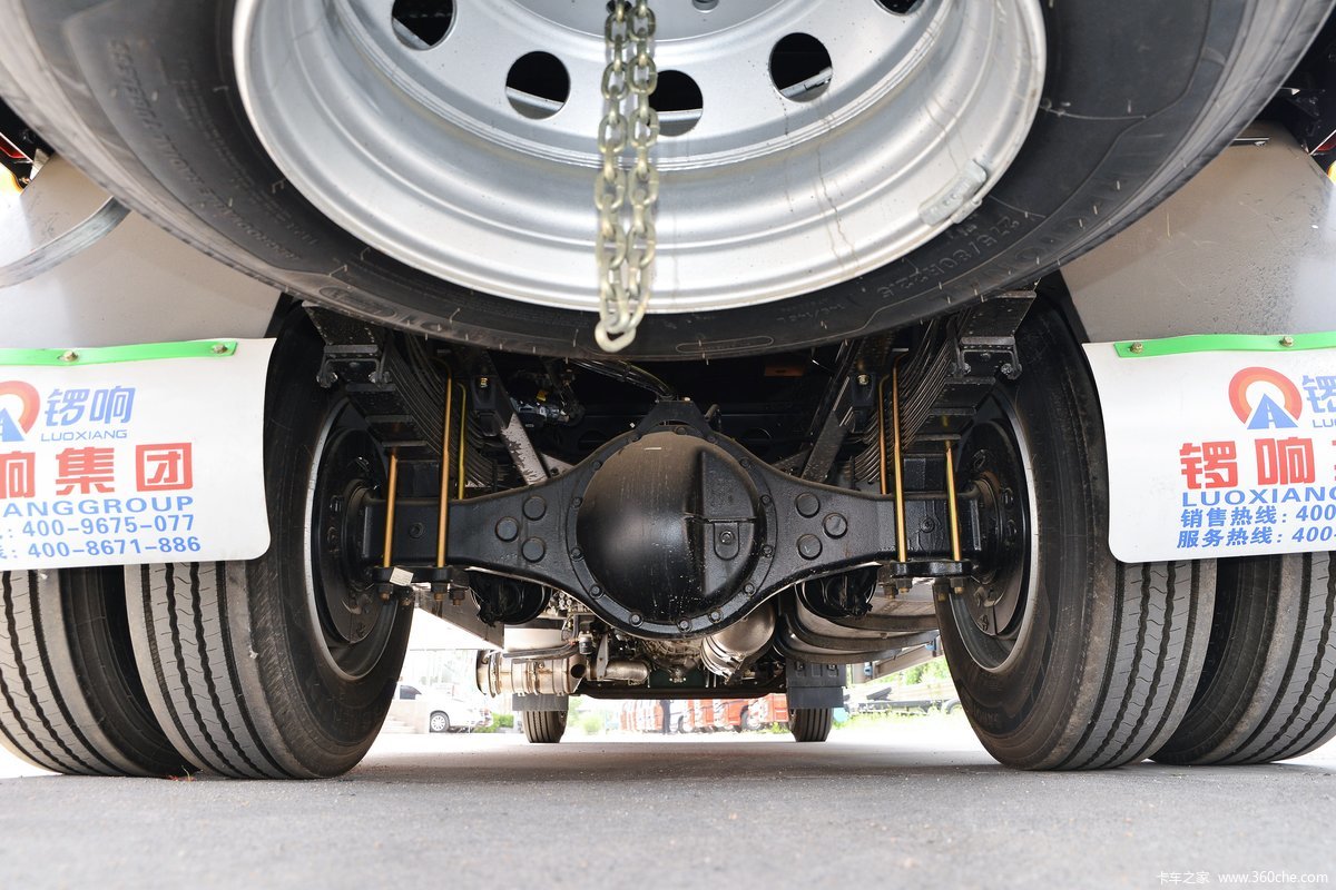 【图】一汽解放 J6G 320马力 4X2 6.75米仓栅式载货车(一汽解放10档)(CA5171CCYP62K1L4E6)_实拍图片 ...