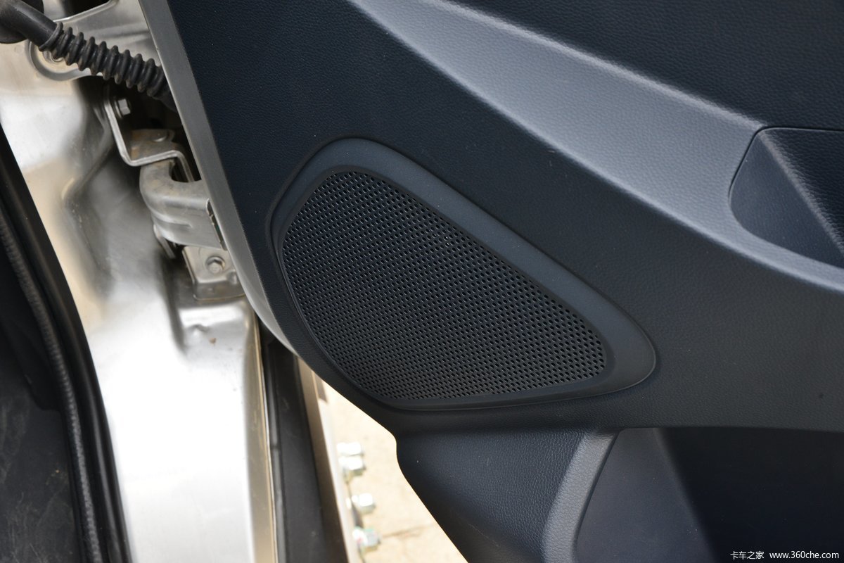 【图】福田 祥菱V3 2.0L 144马力 汽油 3.7米单排厢式微卡(BJ5030XXY5JV7-44)_实拍图片_1914366_卡车之家