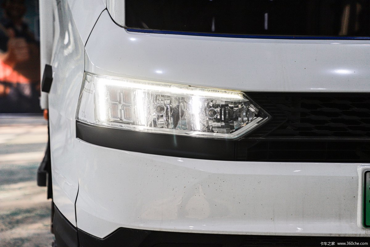 【图】比亚迪T5DM 科技版 4.5T 4.03米单排插电式增程混合动力厢式轻卡(BYD5040XXYHEV1)18.3kWh_实拍图片_1917203_卡车之家